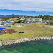 Scamander Beach Resort - 158 Scamander Ave, Scamander TAS 7215, Australia