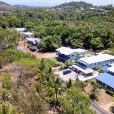 Apollo Jewel Beachfront Apartments - 152 Kennedy Esplanade, South ...