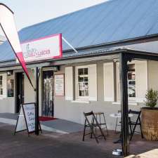 Swan St Deli & Larder - Unit 2/160 Swan St, Morpeth NSW 2321, Australia