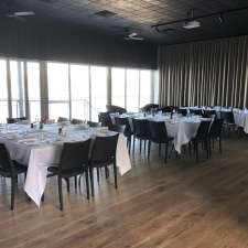 The Rocks Mornington - 1 Schnapper Point Dr, Mornington VIC 3931, Australia