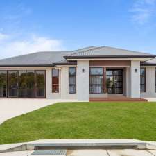 South Ripley Display Home - Simonds Homes (Providence Estate) - 12 & 14 ...