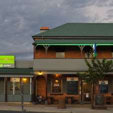 Bushrangers Bar & Brasserie - 46 High St, Largs NSW 2320, Australia