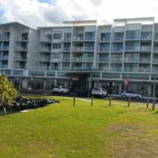Ramada Hotel & Suites by Wyndham Ballina Byron - 2 Martin St, Ballina ...