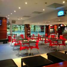 Laz's Poolside Cafe - 352 Anzac Parade, Kensington NSW 2031, Australia