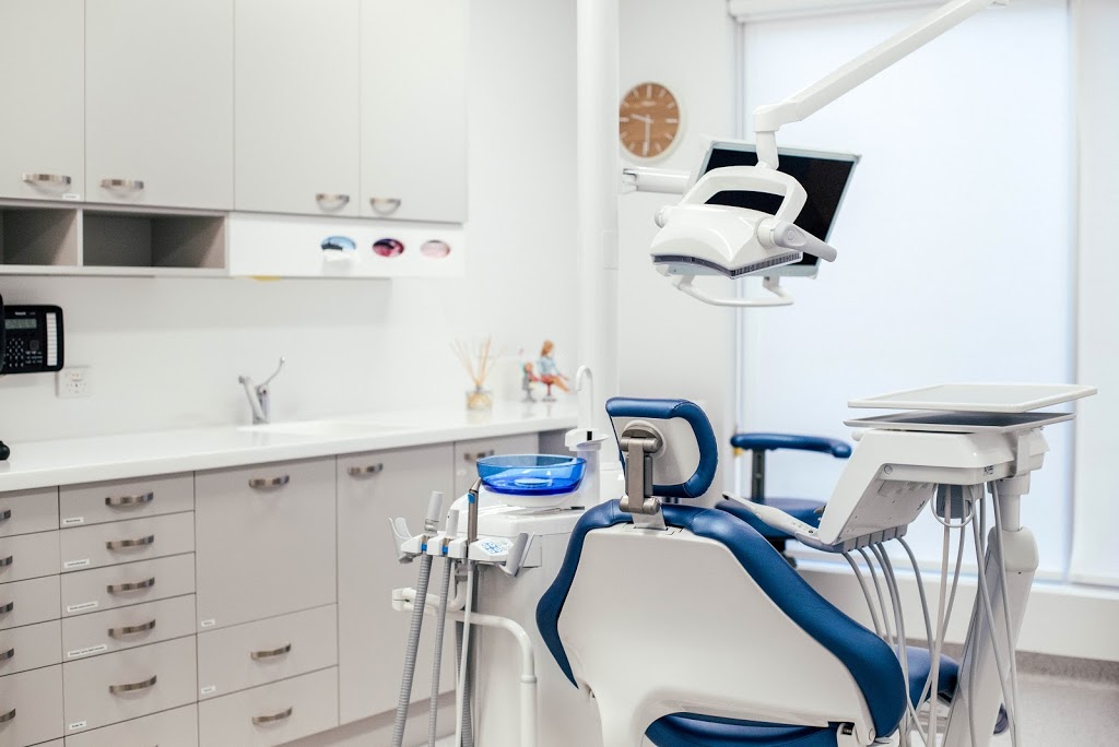 Azura Dental Cosmetics 644 Grange Rd Henley Beach SA 5022 Australia