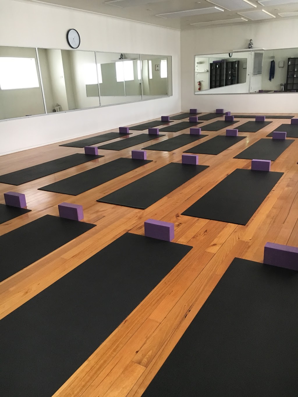 Fitness Revolution 26 Oakdale Rd Gateshead NSW 2290 Australia Fitness Revolution 26 Oakdale Rd Gateshead NSW 2290 Australia